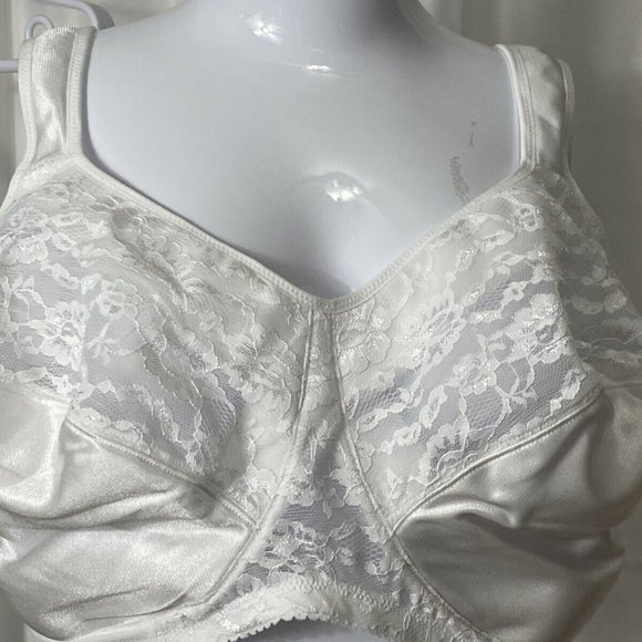 comfort choice | Intimates & Sleepwear | Comfort Choice White Wirefree ...